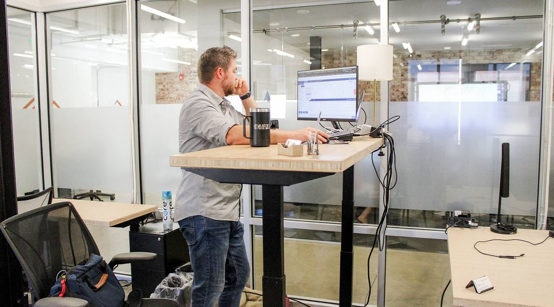 Coworking Space Loveland CO | Flexible & Shared Work Space Near Me ...